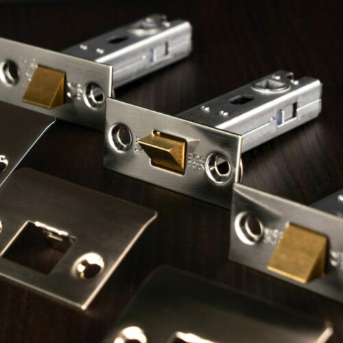 A Guide To Choose The Right Tubular Latch | Our Blog